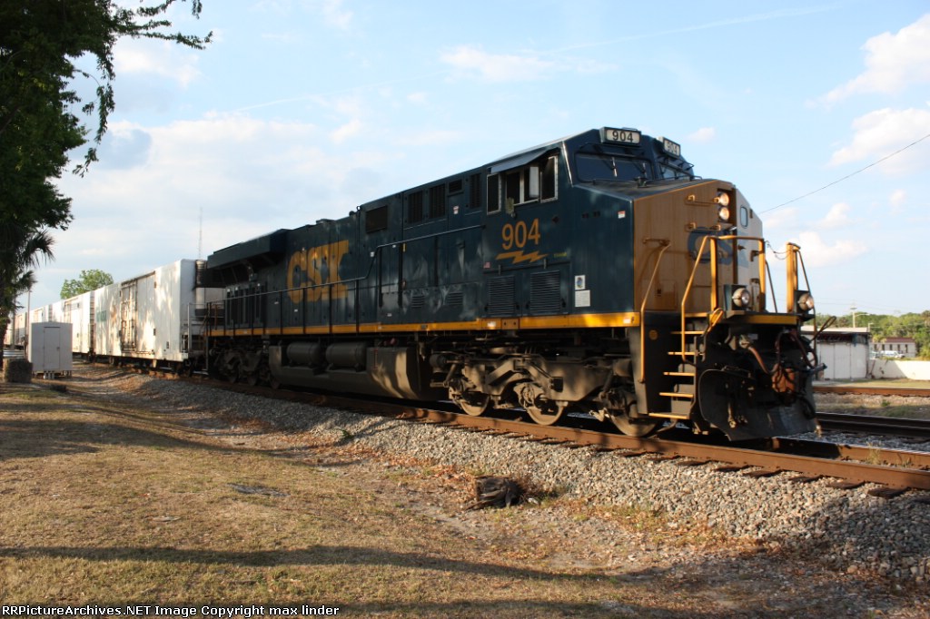 CSX 904